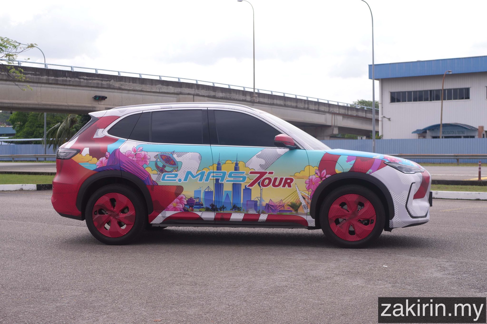 Proton eMas7 Dilancar Secara Rasmi : 217HP, Jarak 410KM, Suspensi Multilink, Dari RM109,800 ...