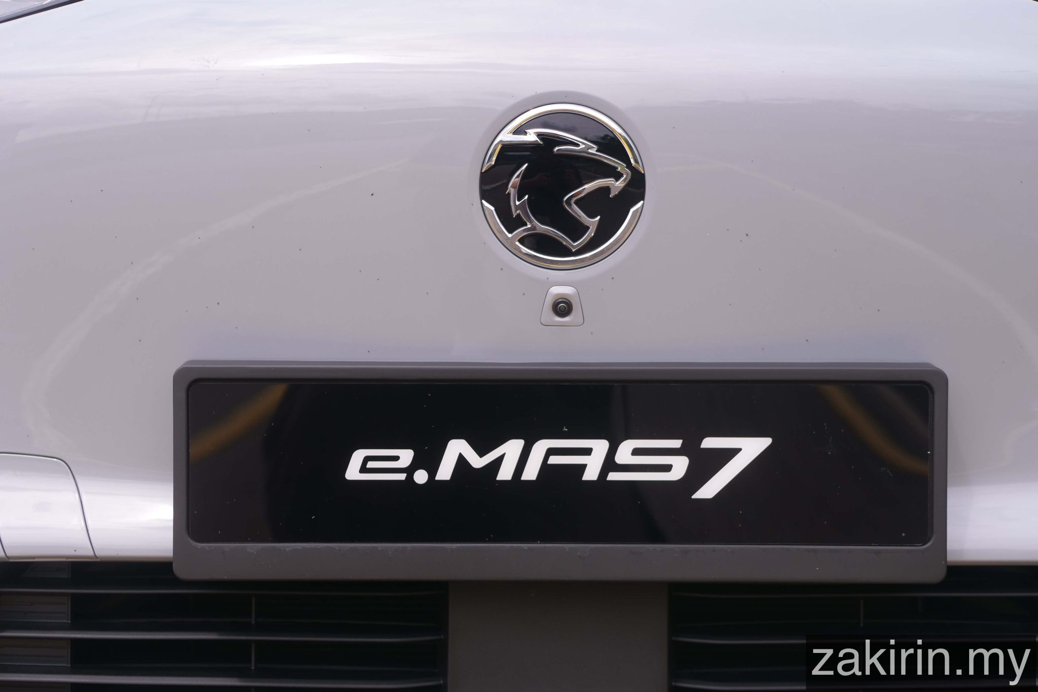 Proton eMas7 Dilancar Secara Rasmi : 217HP, Jarak 410KM, Suspensi Multilink, Dari RM109,800 ...