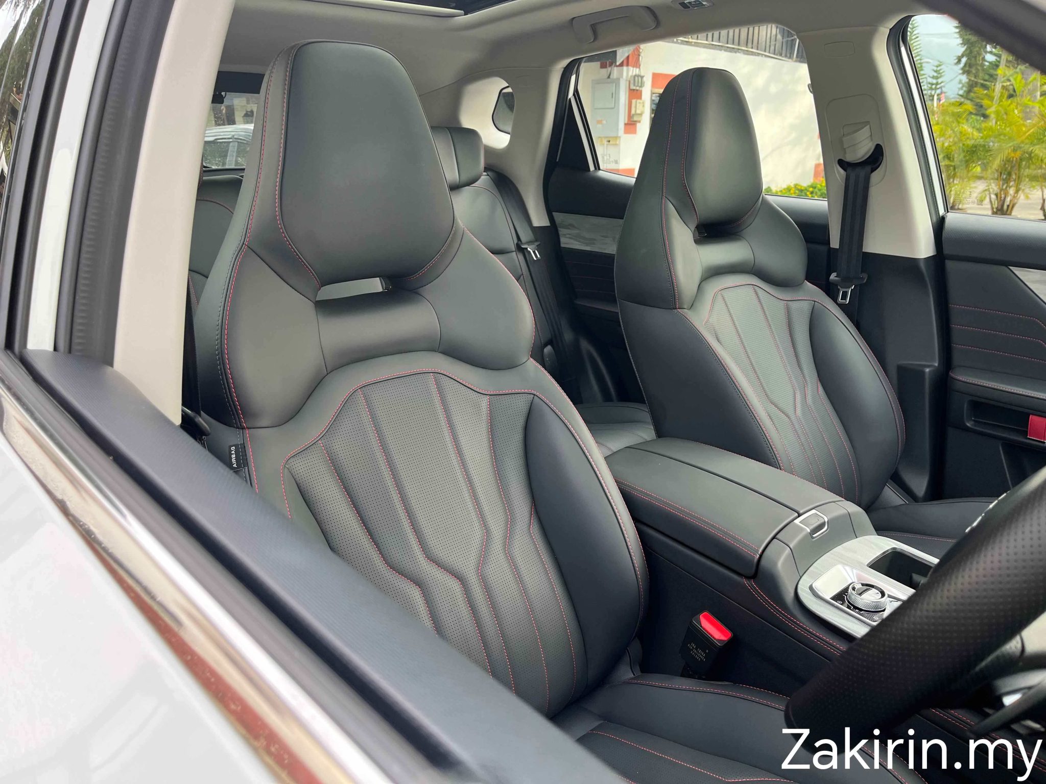 Jetour Dashing In-Depth Review: A Bold SUV With Style | Auto Insider ...